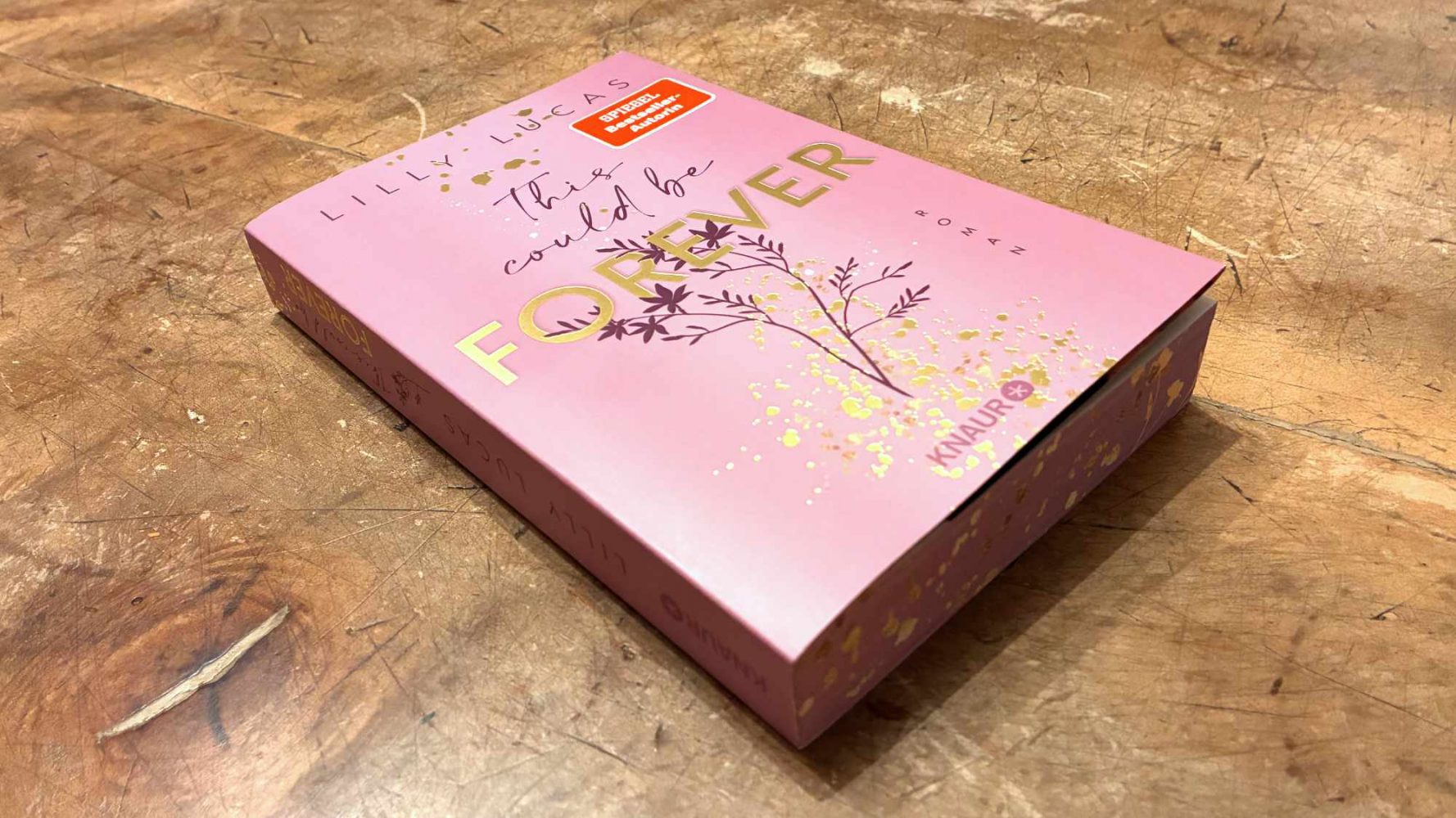 Lilly Lucas - Gespräch mit der Bestsellerautorin und BookTok Autorin ...